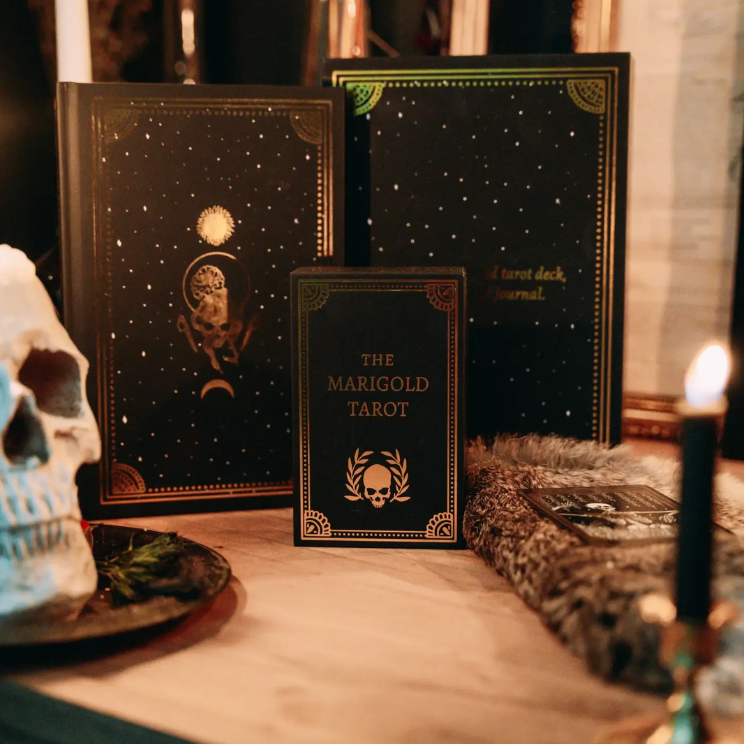 Tarot & Oracle Cards – Sisters Grimm Oddities Parlor